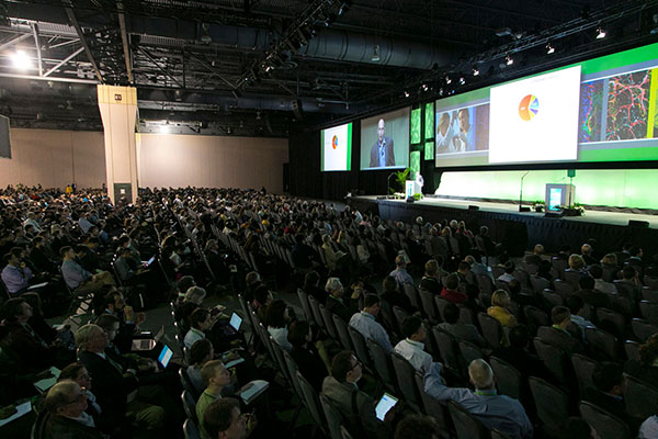 New AACR Social Media Policies for Scientific Meetings Strive for ...